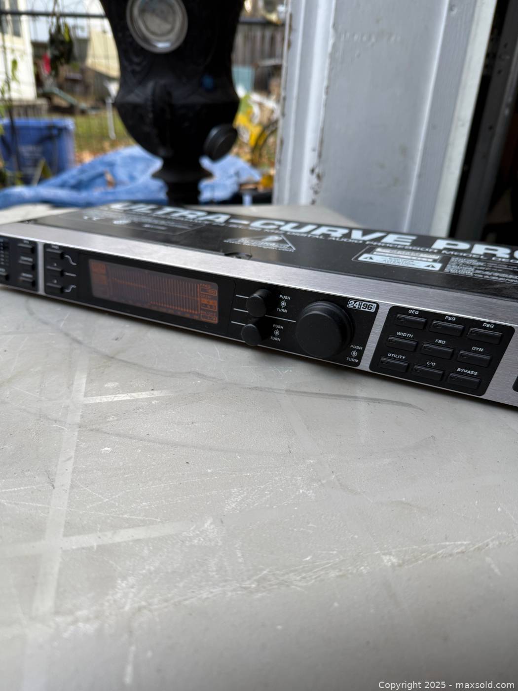 Behringer Ultra-Curve Pro DEQ2496 Digital Audio Processor | Maxsold