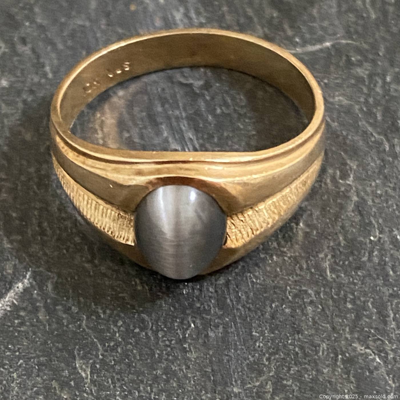 10K Gold Ring With Grey Tiger Eye Stone Size 10 | Maxsold