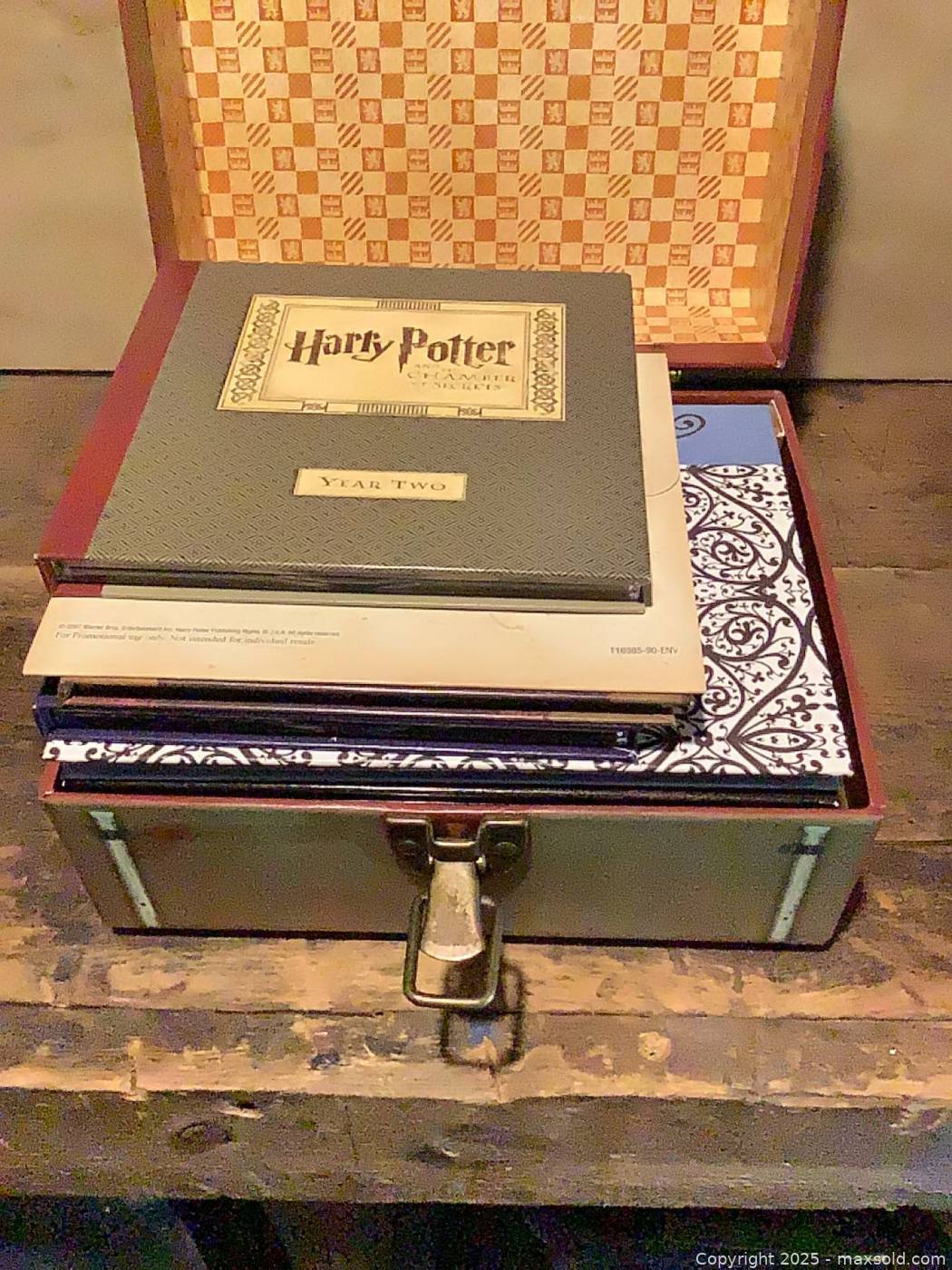 Harry Potter Wizard’s Collection trunk box set | Maxsold