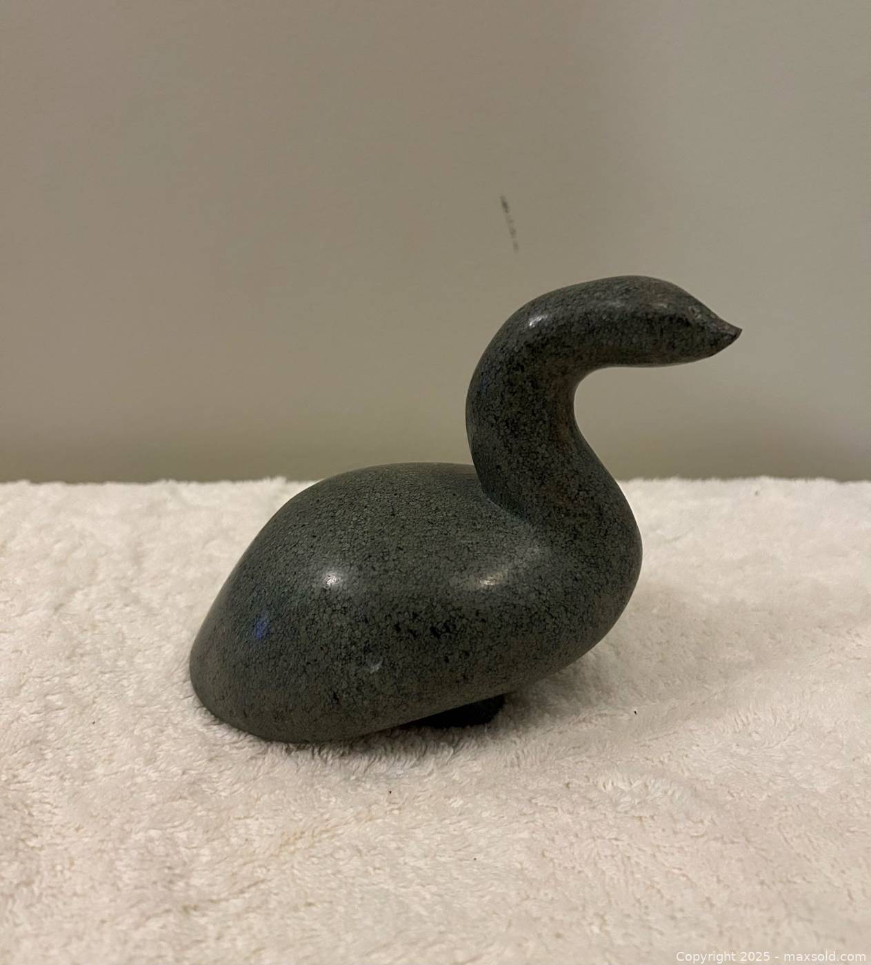 Inuit serpentine stone bird carving signed | Maxsold