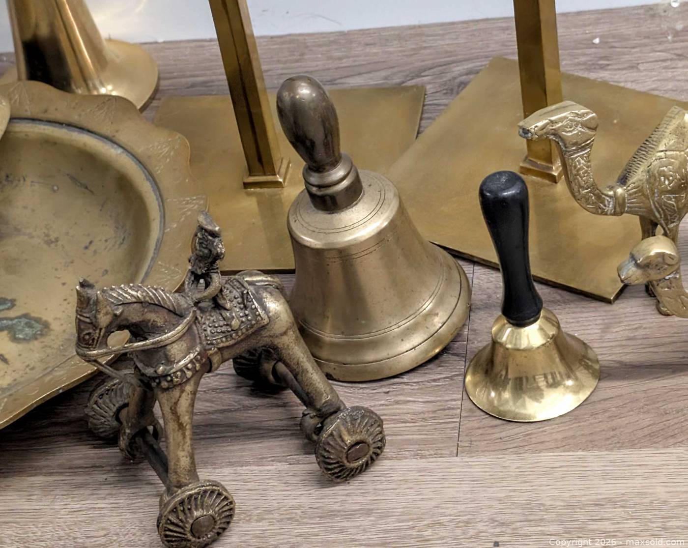 Brass And Bronze Decorative Mixed Lot | Maxsold