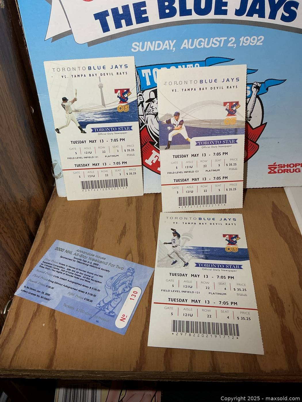 Pat Borders signed 8x10, autographed Blue Jays photo, 4 ticket stubs ...