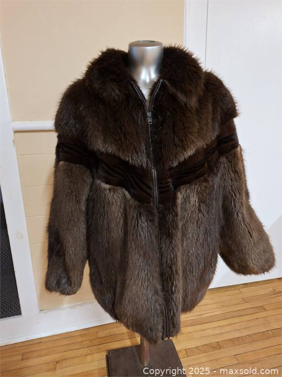 Beaver Fur Coat with Mink Inserts XL | Maxsold