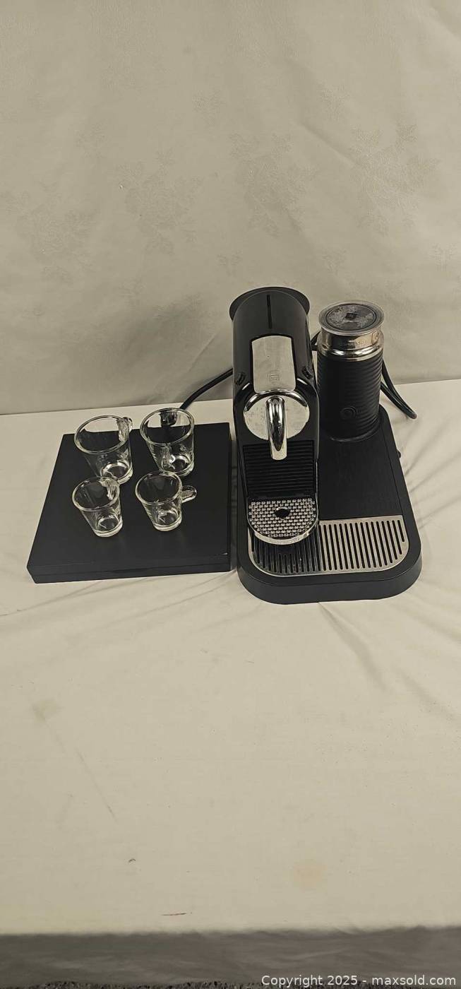 Nespresso D-120 espresso machine with extras | Maxsold