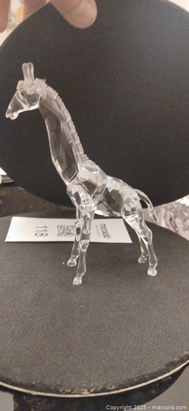 Swarovski 1999 baby giraffe crystal figurine | Maxsold