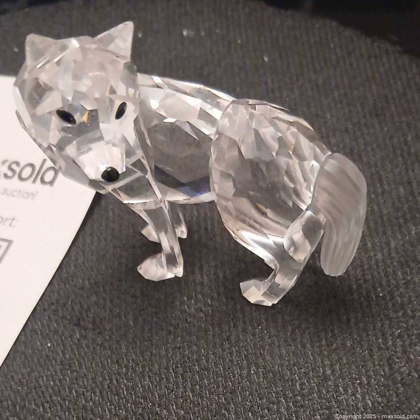 Swarovski faceted crystal wolf figurine | Maxsold