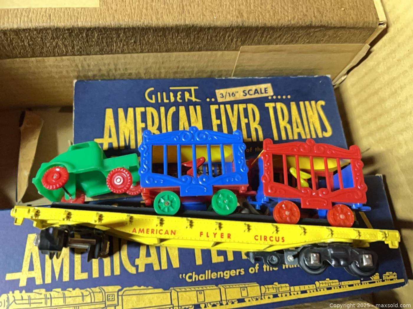 American Flyer S-scale rolling stock, track, transformer | Maxsold