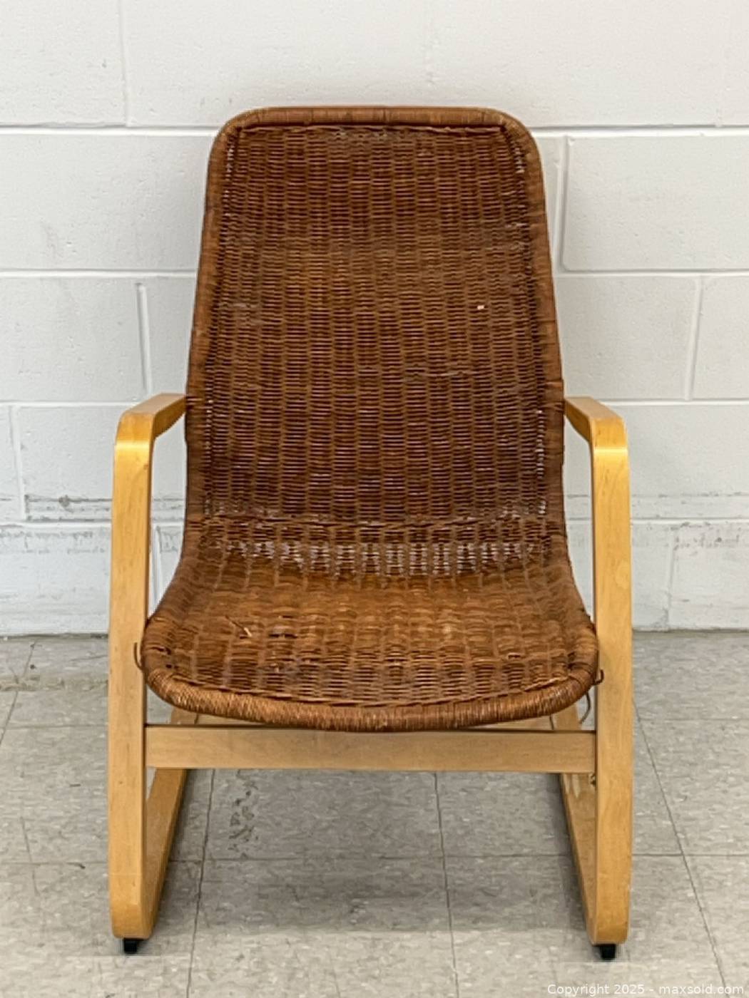 IKEA Poang rattan lounge chair | Maxsold