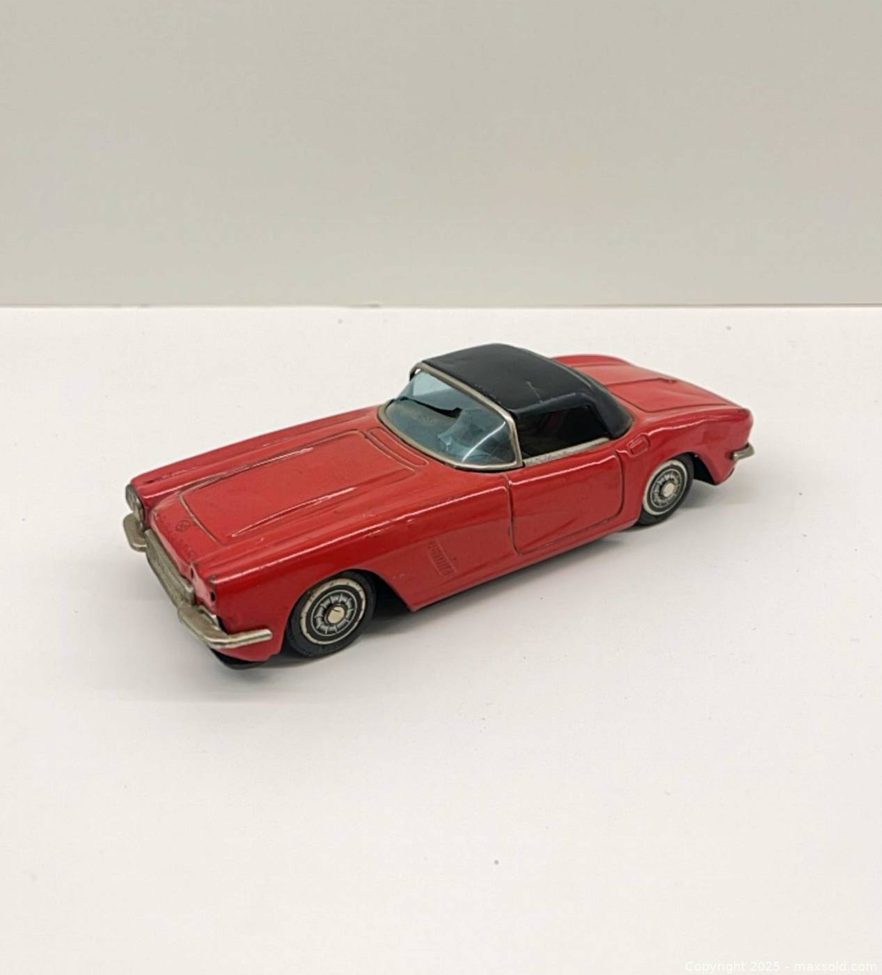 1962 Bandai Chevrolet Corvette Toy Car | Maxsold