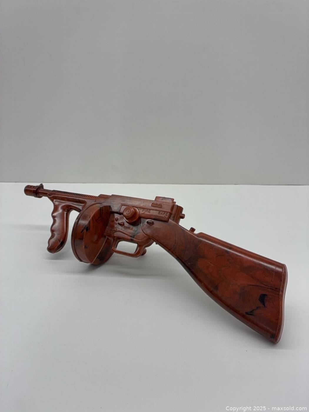 Vintage Bakelite Tommy Gun Noisemaker & Automatic Carbine Rifle Toy ...