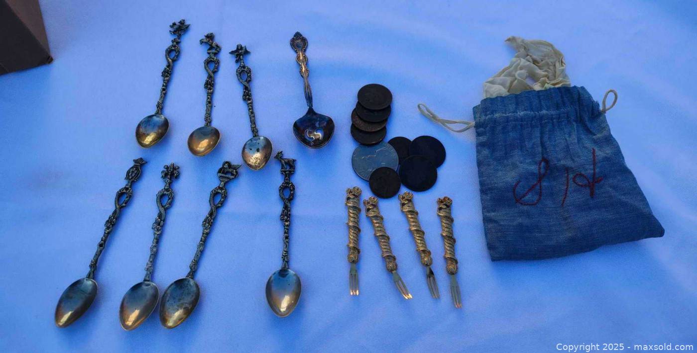 Ornate Italy Teaspoons, Cocktail Forks, Coins & Pouch | Maxsold