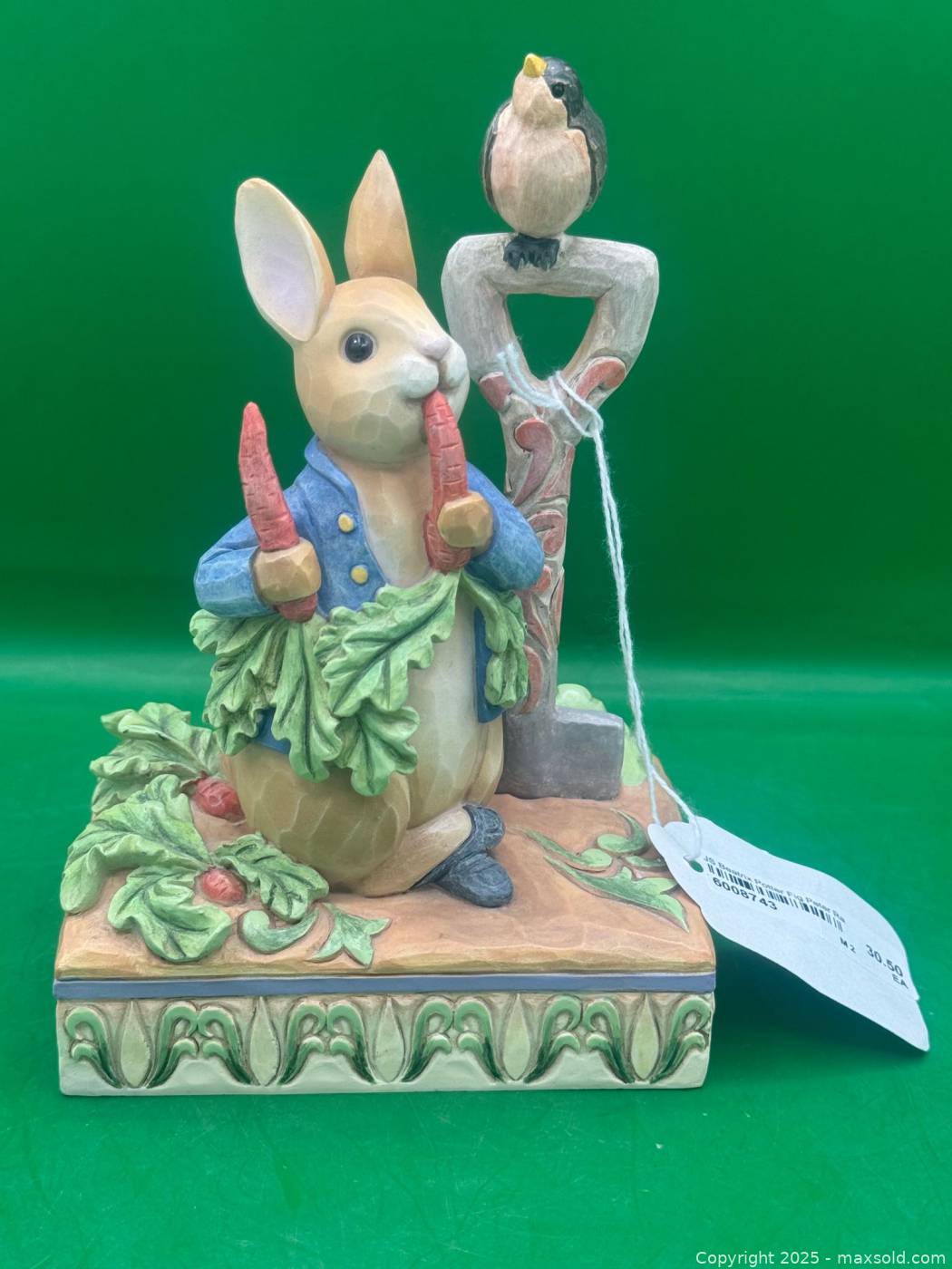 Jim Shore Peter Rabbit Garden figurine | Maxsold