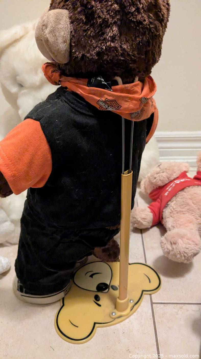 2 Build-A-Bears and assorted plush toys | Maxsold