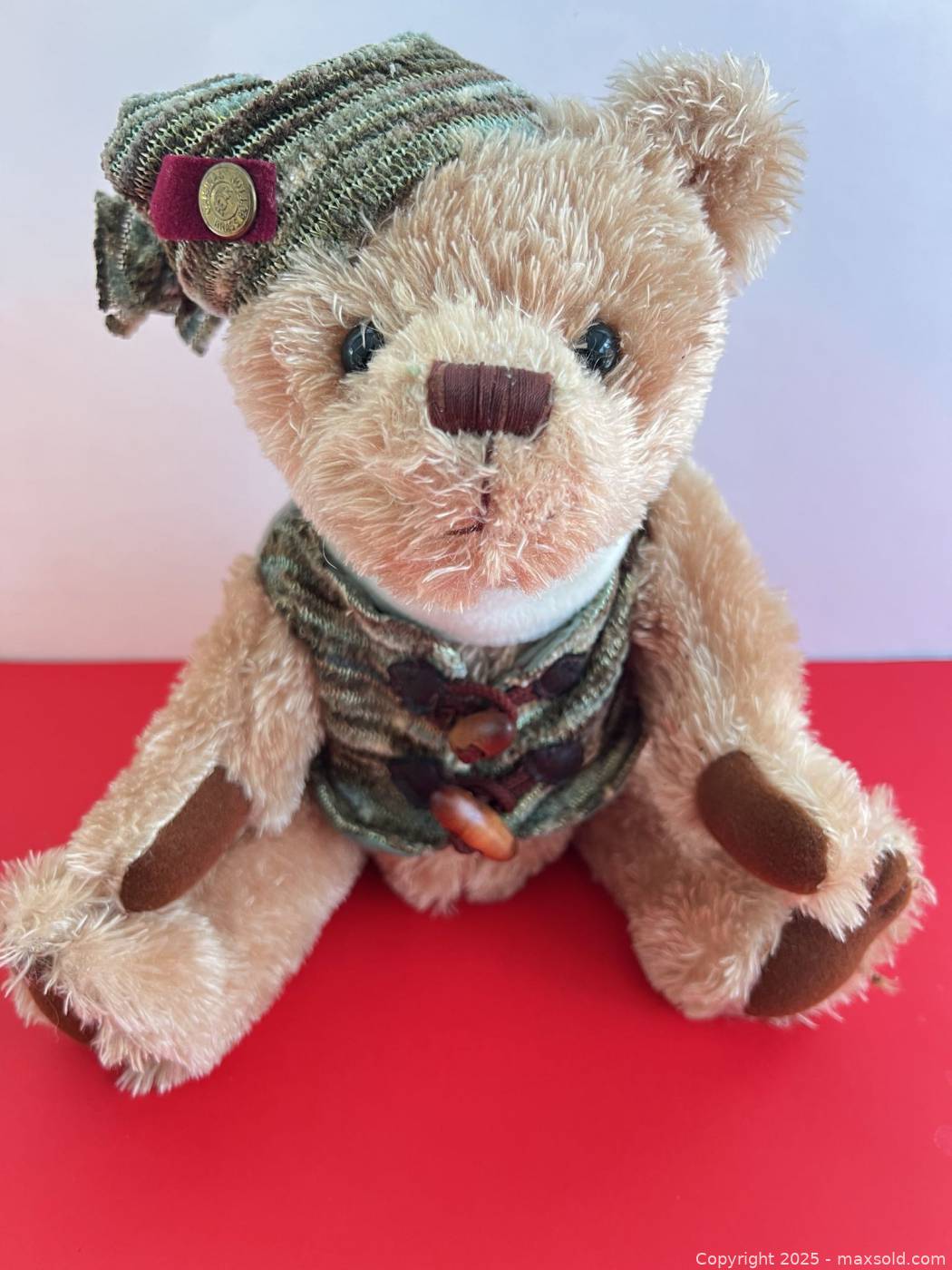 Brass Button Bears posable teddy bear | Maxsold