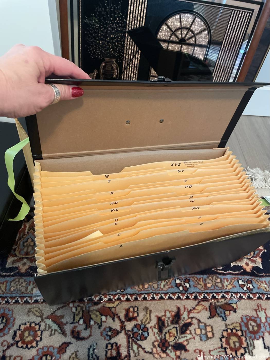 American Tourister briefcase with two accordion file totes | Maxsold