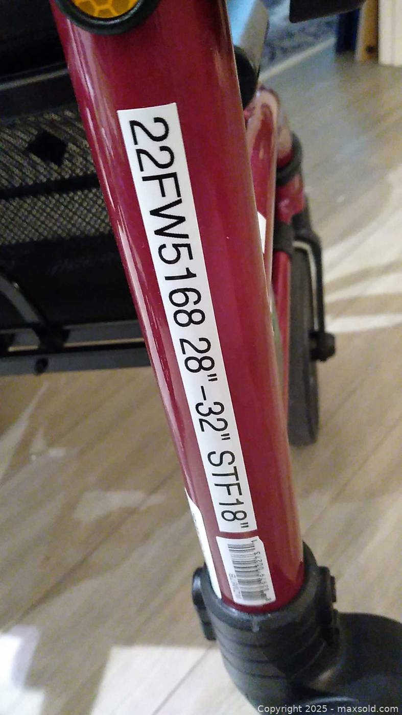 Evolution rollator walker with seat | Maxsold
