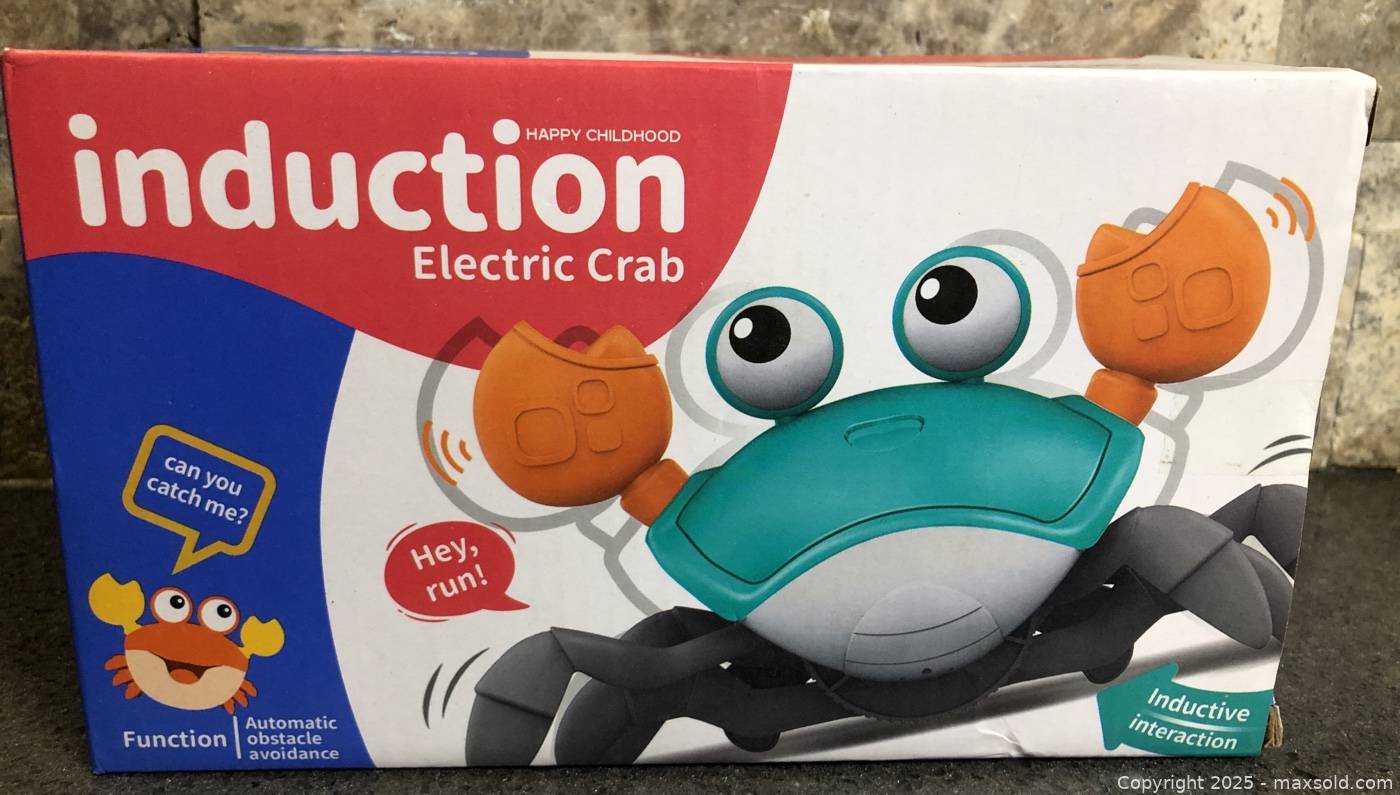 Induction Electric Crab Toy, new in box | Maxsold