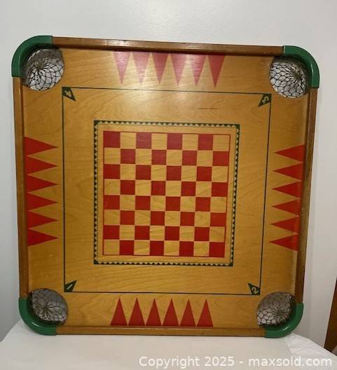 Carrom Model #100 Double-Sided Wooden Game Board | Maxsold