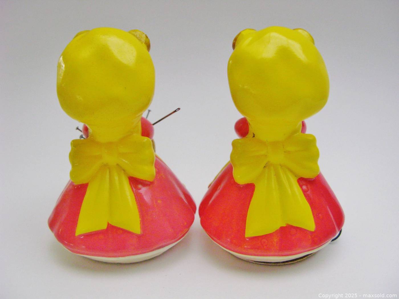 1960s Japan ceramic cat tape measure & two Lorrie Design mouse sewing ...
