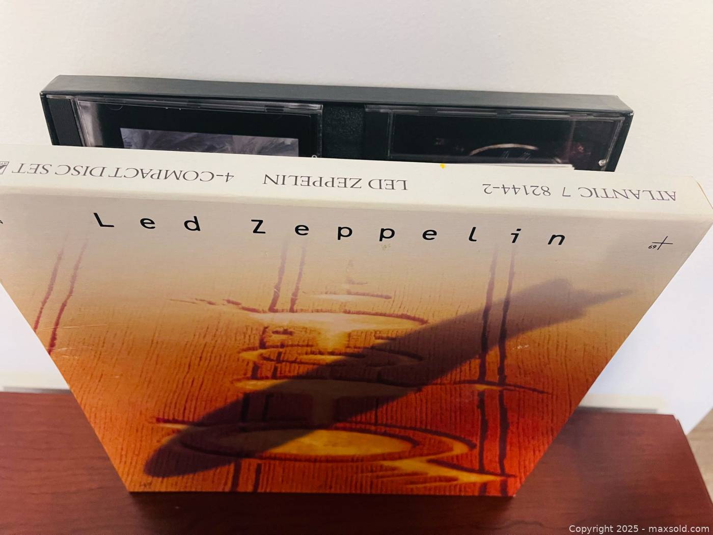 Led Zeppelin 4-CD Boxed Set 1990 Crop Circles | Maxsold
