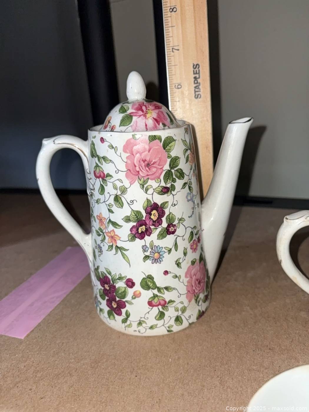 Empire Works floral porcelain tea and coffee set | Maxsold
