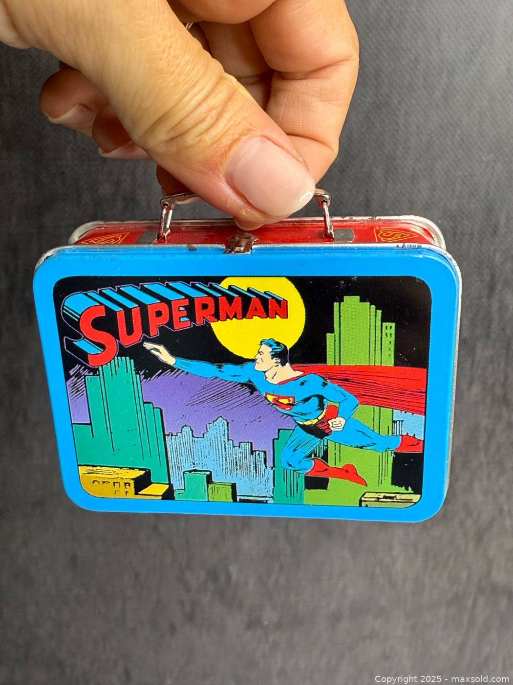 Vintage Superman miniature tin lunch box | Maxsold