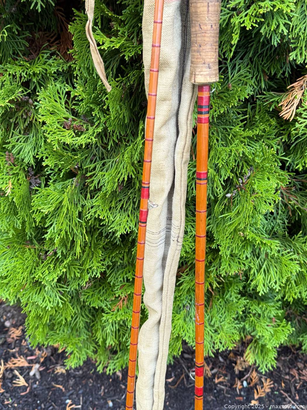 Antique split bamboo fly fishing rod with cloth sheath | Maxsold