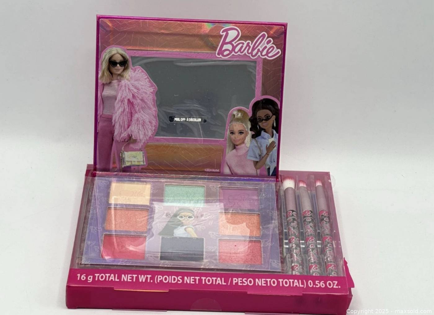 2 Barbie eyeshadow palette kits with brushes | Maxsold