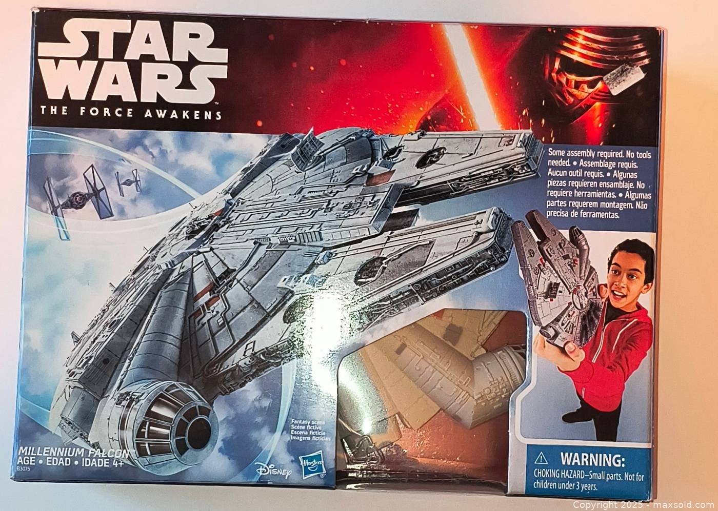 2015 Star Wars The Force Awakens Millennium Falcon | Maxsold