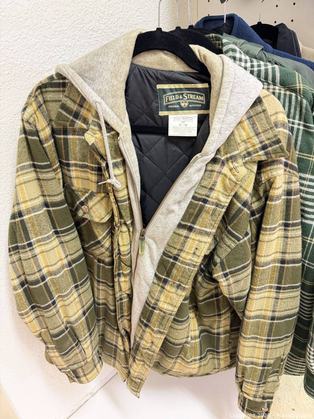 Men’s outerwear bundle, 5 pieces | Maxsold