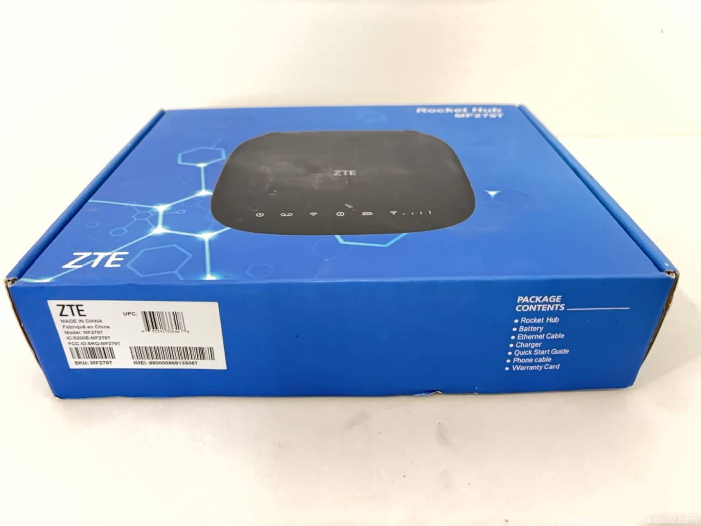 ZTE Rogers Rocket Hub cellular WiFi router | Maxsold