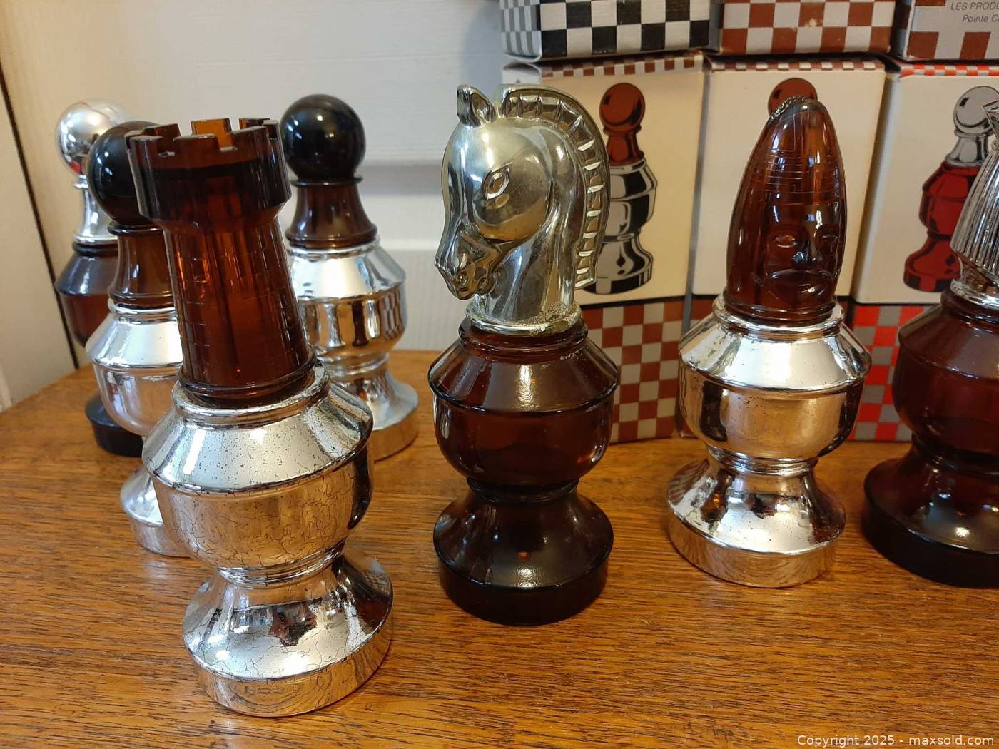 Vintage Avon Chess Decanter Pieces | Maxsold