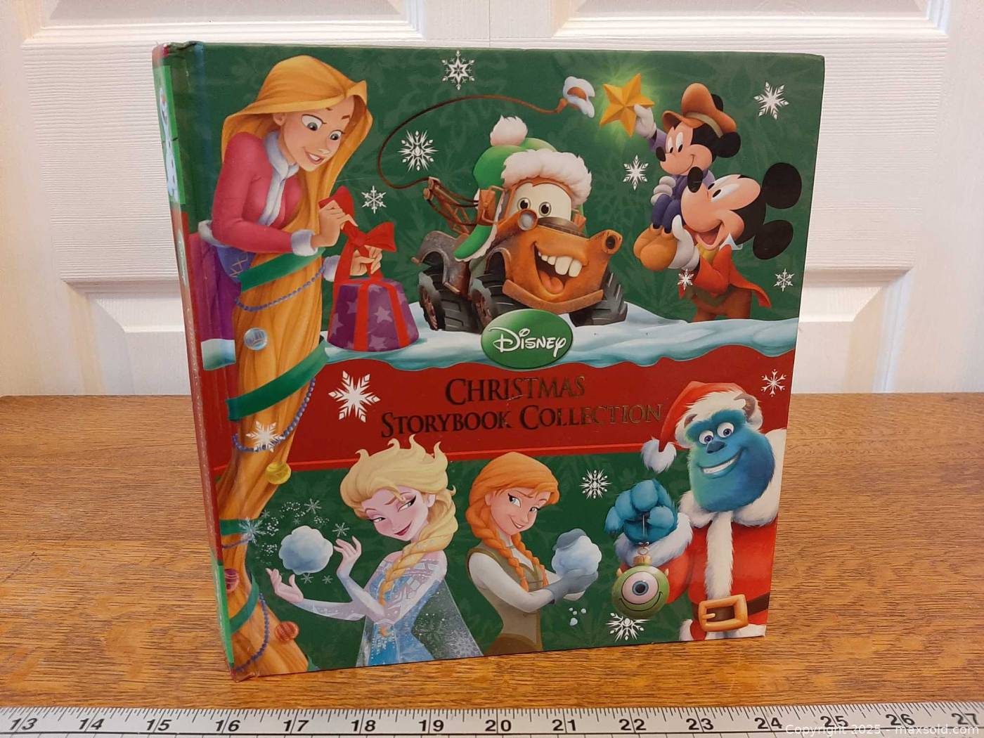 Disney Christmas Storybook Collection Hardcover | Maxsold