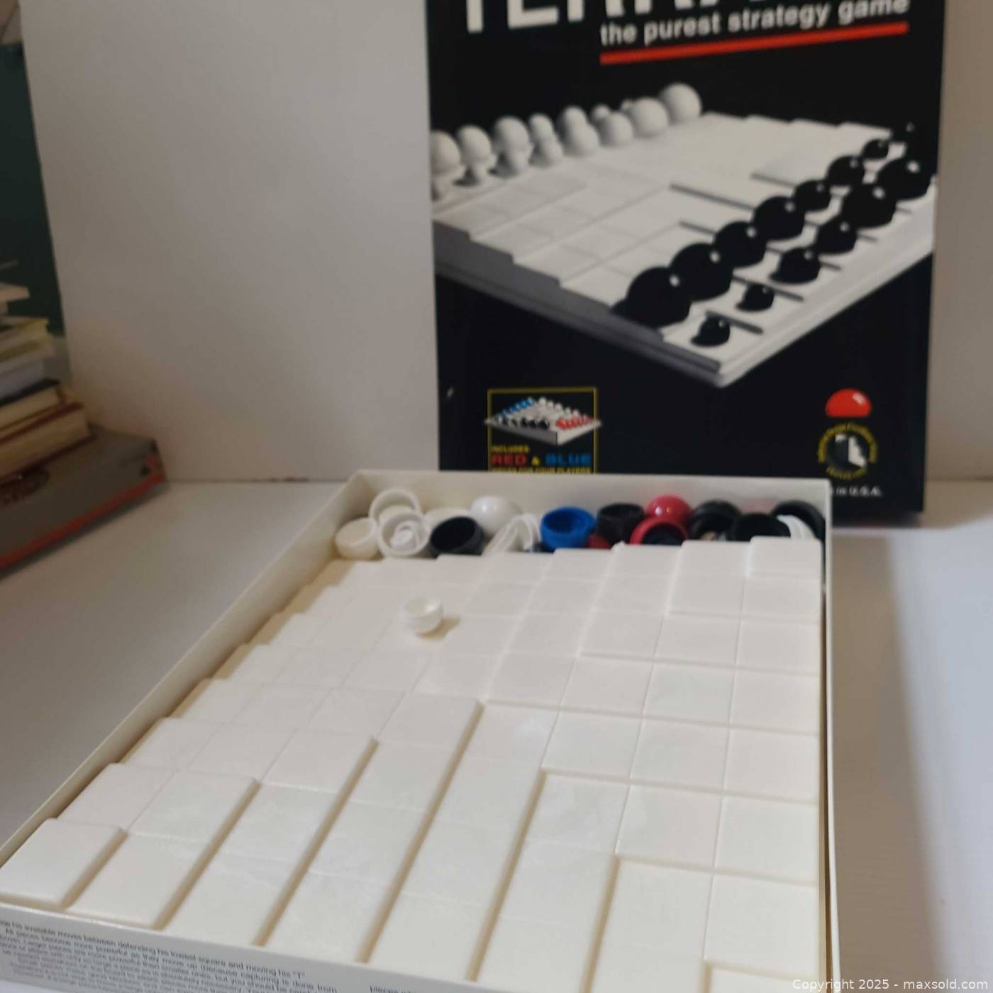 Terrace strategy board game | Maxsold