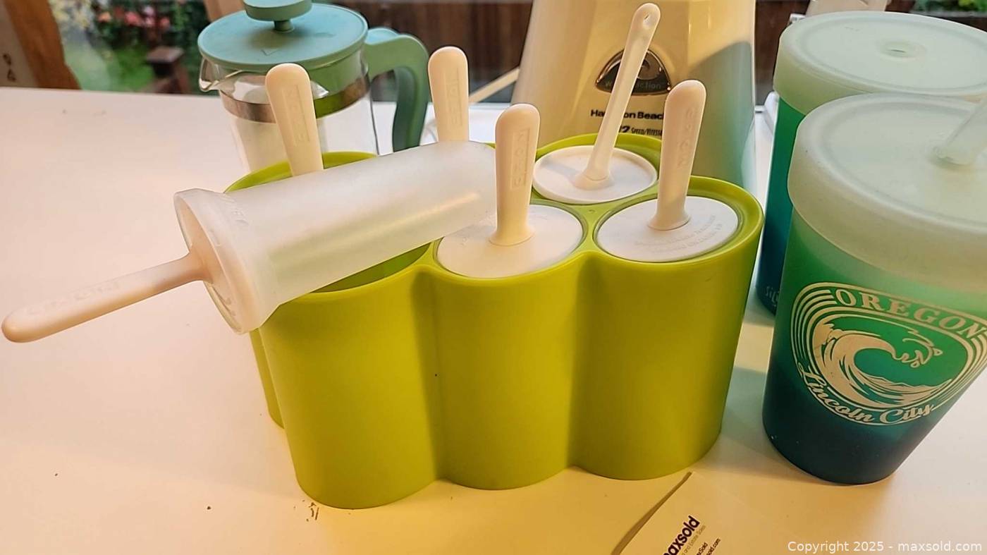 Hamilton Beach blender, popsicle mold, French press, silicone tumblers ...