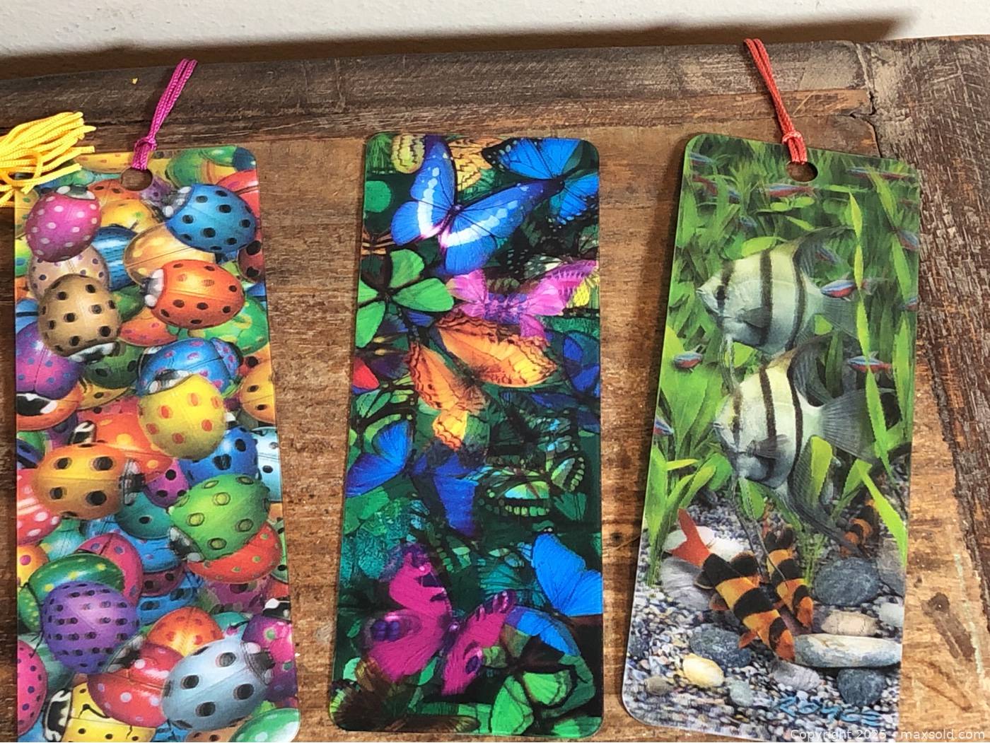 Lot of 10 Royce Lenticular 3D Bookmarks | Maxsold