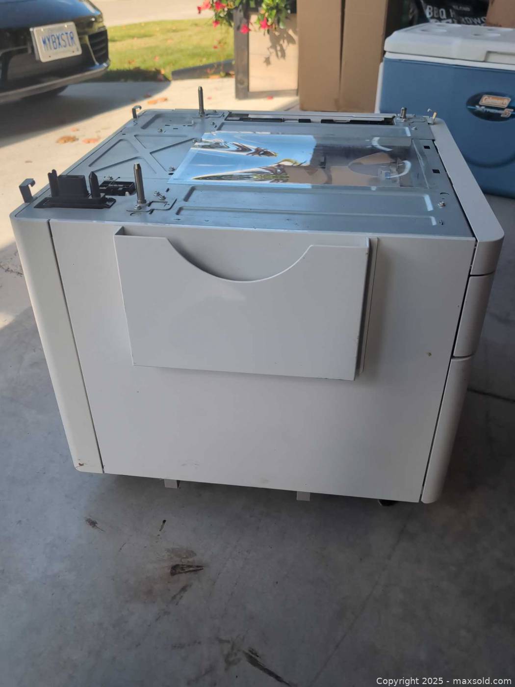 Canon Cassette Feeding Unit-AJ1 Paper Feeder | Maxsold
