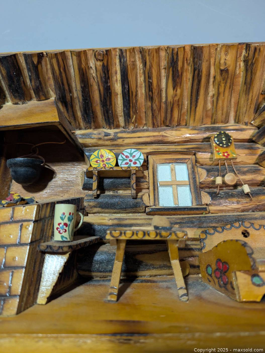 Miniature wooden log-cabin interior diorama | Maxsold