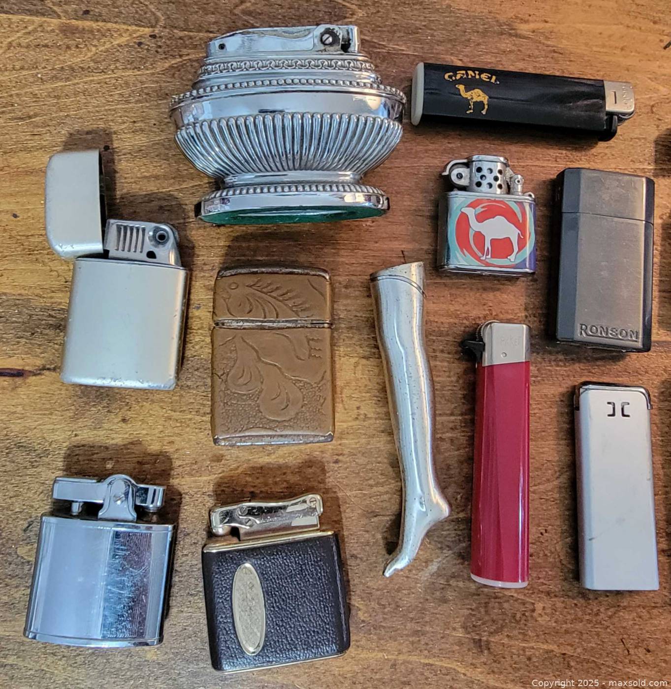 Vintage Lighter Collection (14) | Maxsold