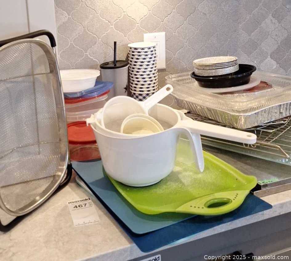 Plastic Food Containers, Oven Racks, Strainer, Tumbler & Boards | Maxsold