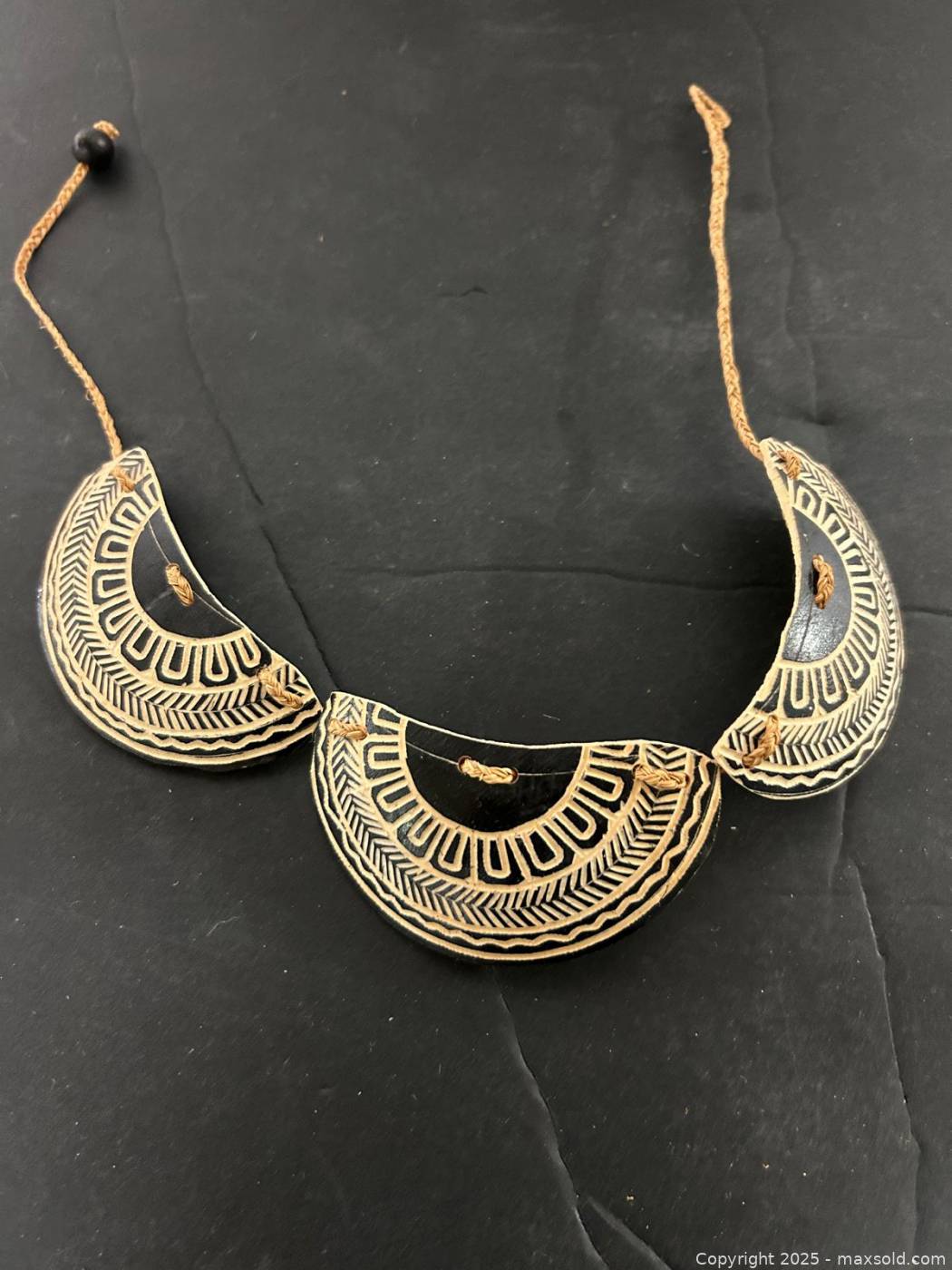 Vintage SITI Inuit enameled bib necklace | Maxsold