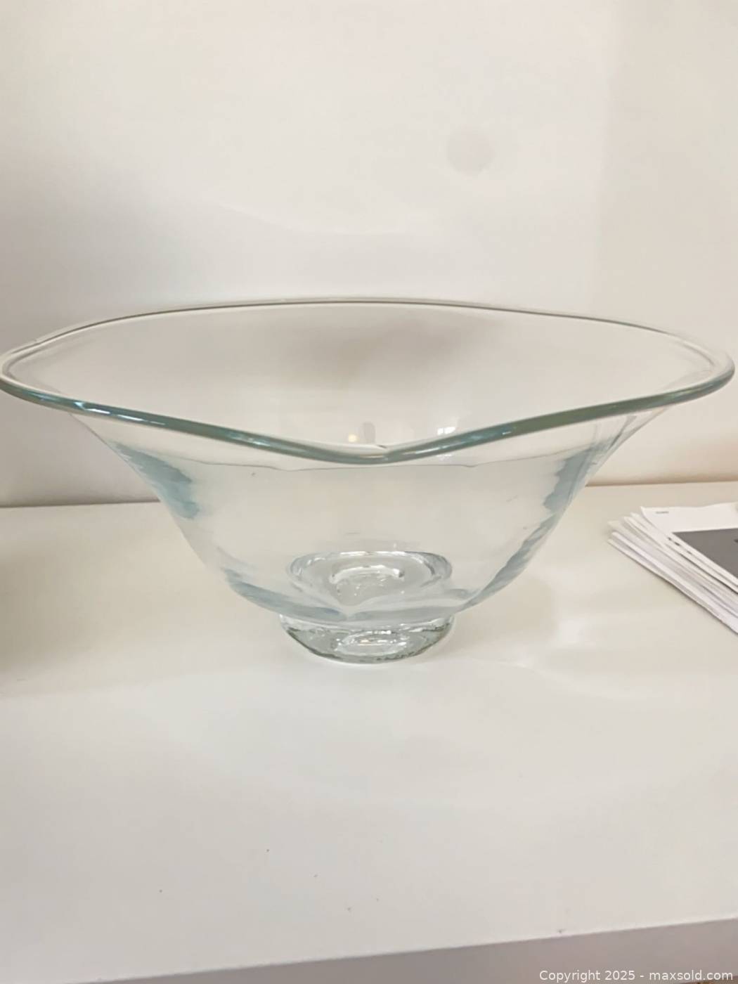 Clear glass flared bowl 13 in | Maxsold