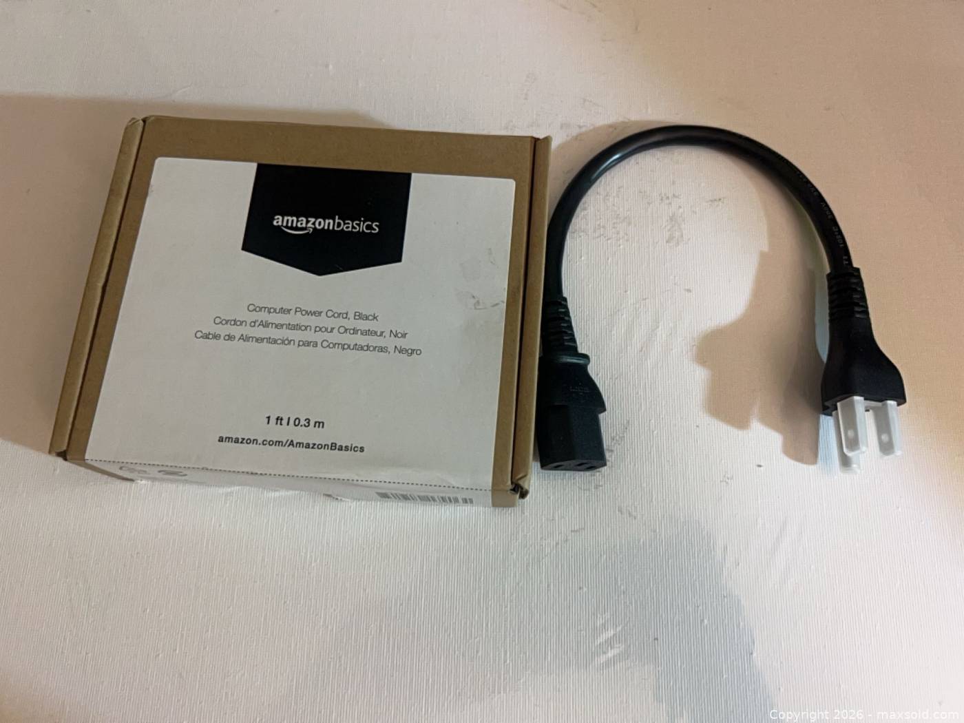 Amazon Basics 1ft AC Power Cord | Maxsold