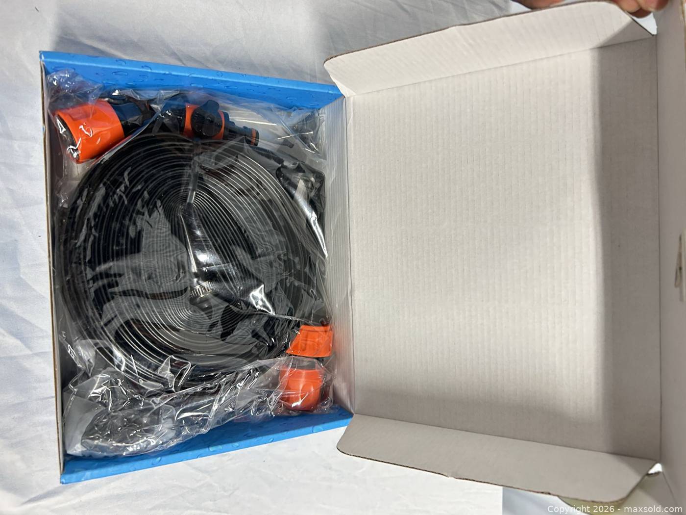 Bobor 39-ft Flat Drip Irrigation Hose Kit | Maxsold