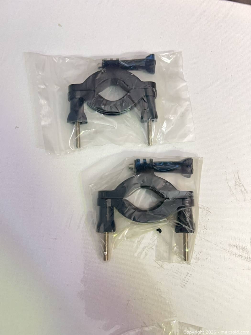 Handlebar Tube Mount Clamp Pair | Maxsold