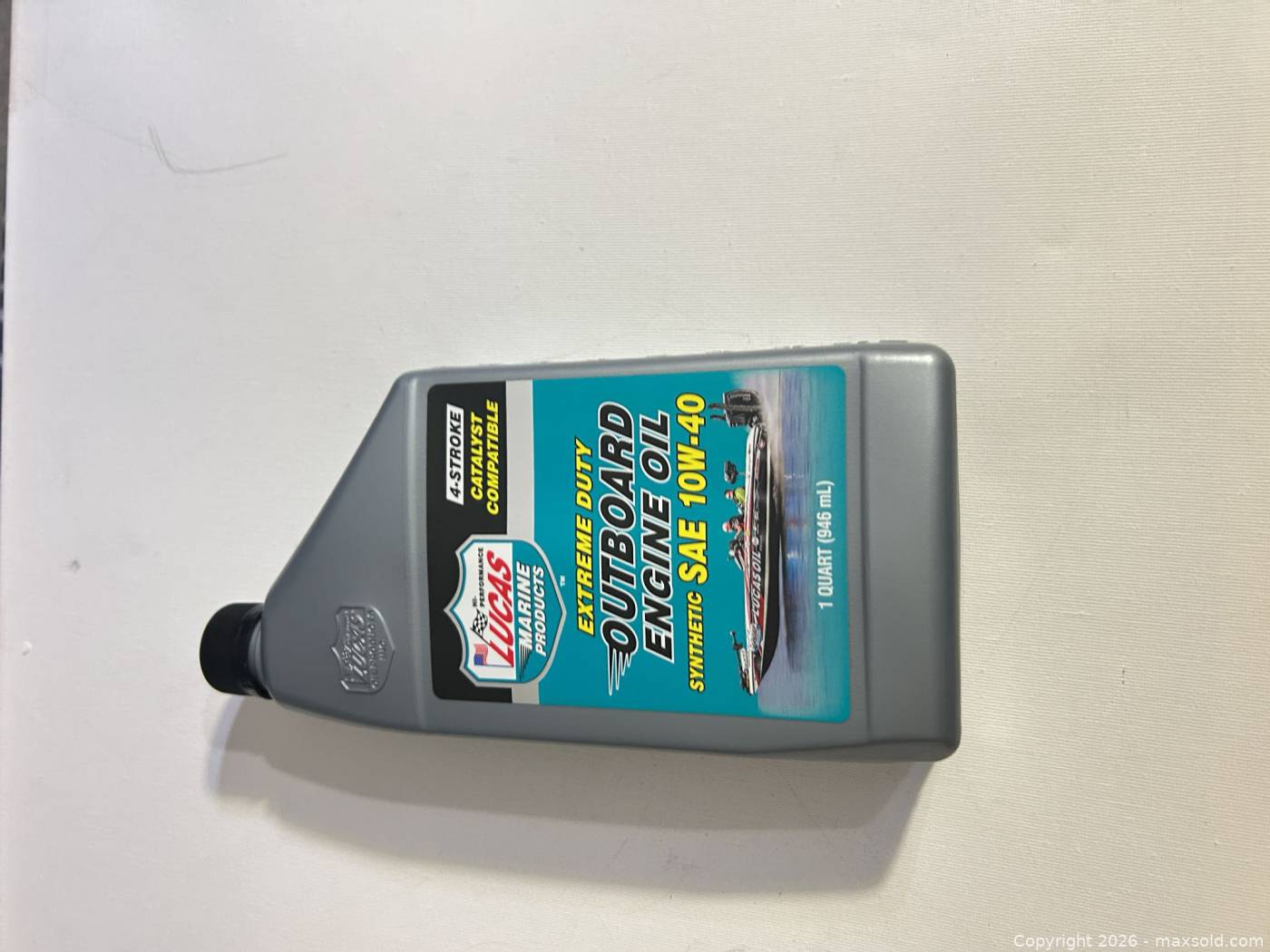 Lucas 10W-40 Synthetic Outboard Engine Oil 1 qt | Maxsold