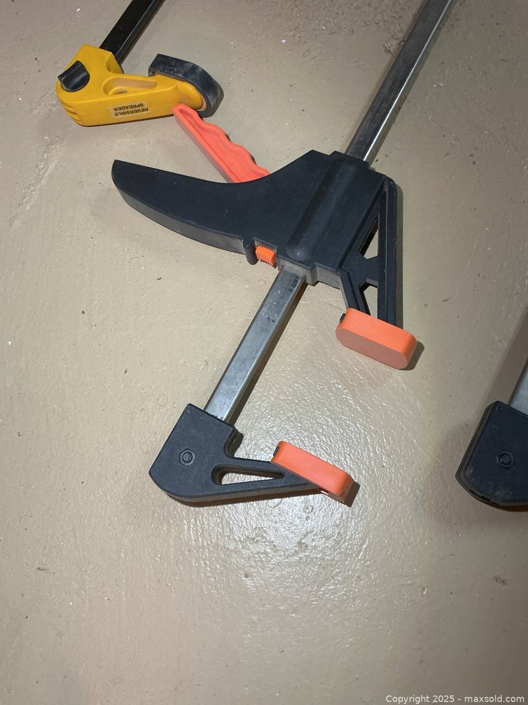 Quick-grip bar clamps, 6 pcs, 12-36 in | Maxsold