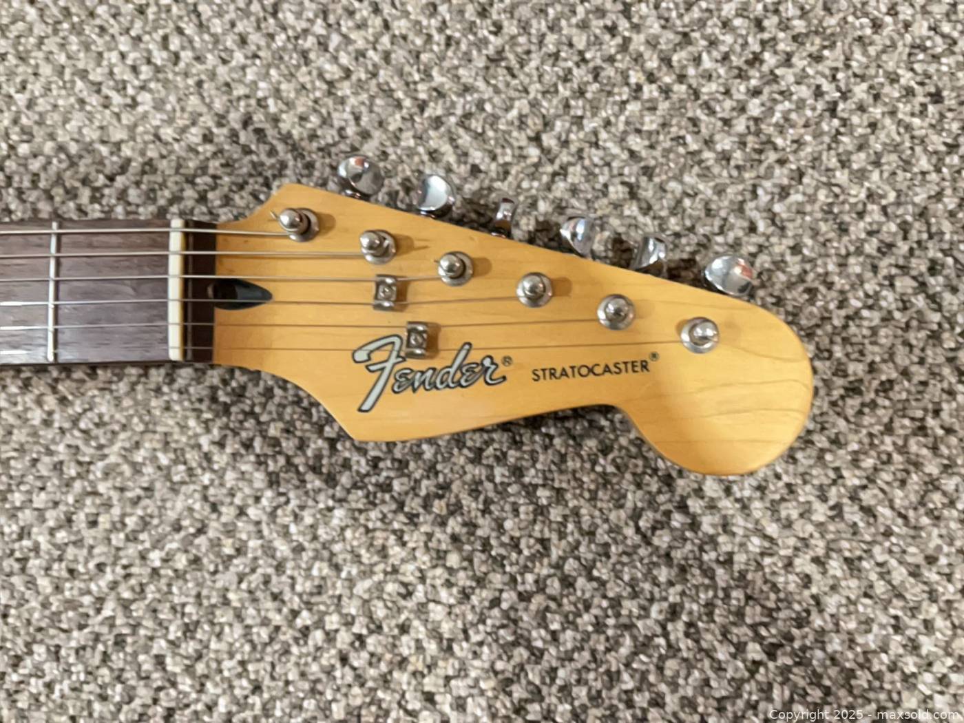 Fender Stratocaster electric guitar with hard case, strap and cable ...