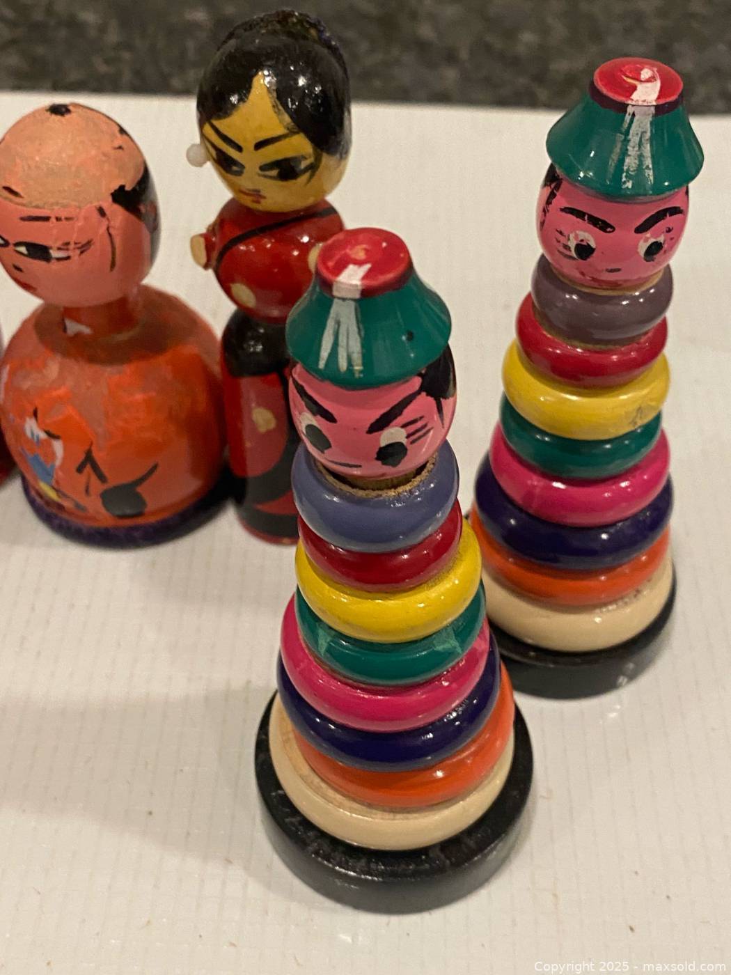Vintage Wooden Bobblehead Dolls And Channapatna Stacking Toys | Maxsold