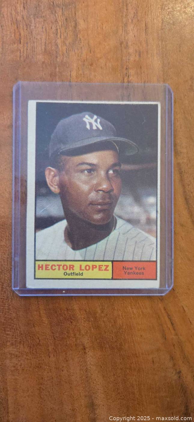 1961 Topps Hector Lopez Baseball Card | Maxsold